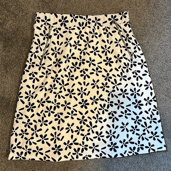 Le Lis | Skirts | Nwt Pencil Stretch Skirt | Poshmark